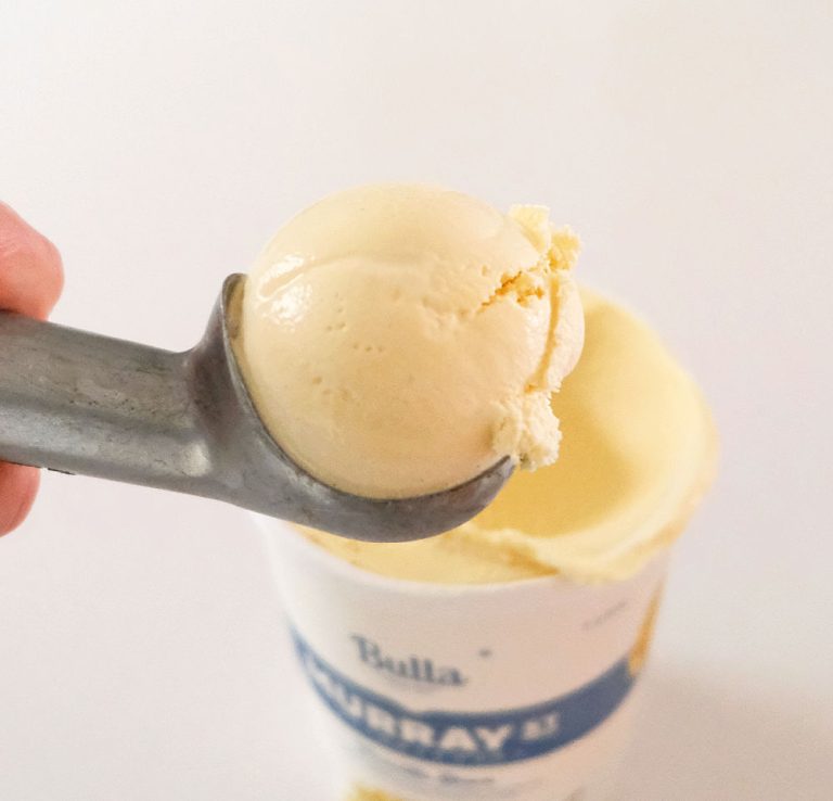 Review Of Murray Street Ice Creamery's Vanilla Bean Ice Cream - Scoop Club