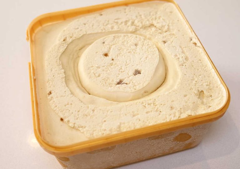 Review Of Much Moore Awesome Salted Caramel Seduction 2L - Scoop Club