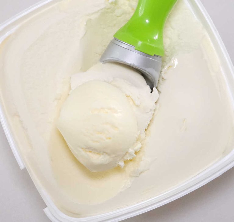 Review Of Woolworths Vanilla Ice Cream 2L - Scoop Club