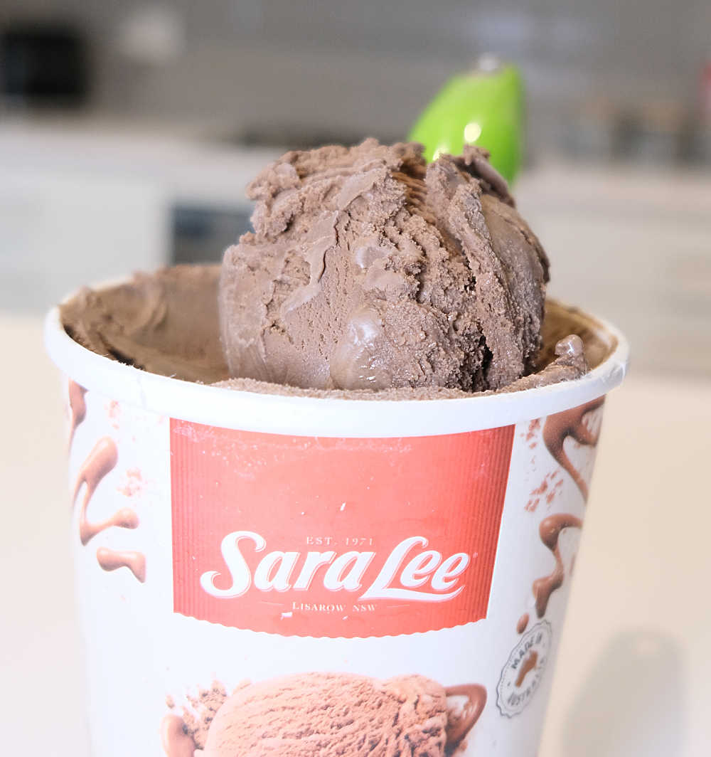 Review Of Sara Lee Rich Ultra Chocolate Ice Cream 1L - Scoop Club