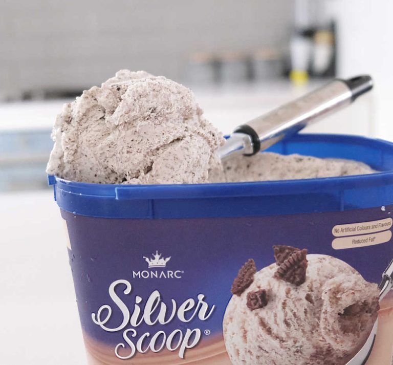 Review Of Monarc Silver Scoop Cookies & Cream Ice Cream 2L - Scoop Club