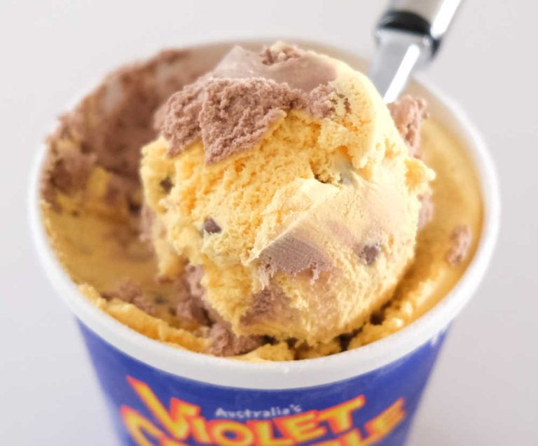 Review Of Violet Crumble Choc Honeycomb Ice Cream 1L - Scoop Club